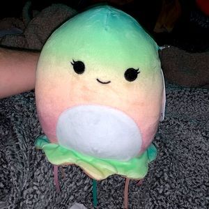 Squishmallows | Toys | Squishmallow Nwt Greeley The Rainbow Jellyfish ...